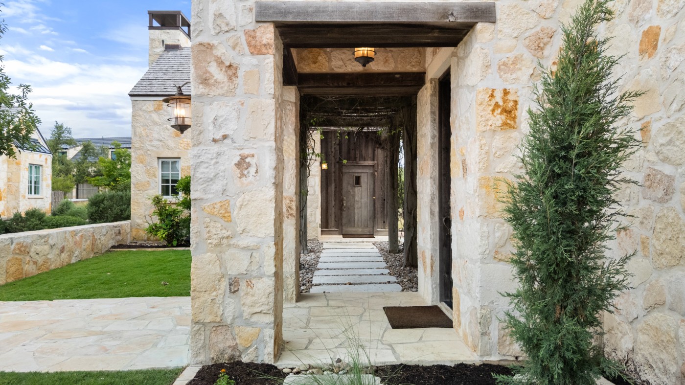 2194 Boot Ranch Cir | Fredericksburg, TX