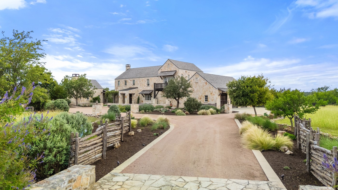 2194 Boot Ranch Cir | Fredericksburg, TX
