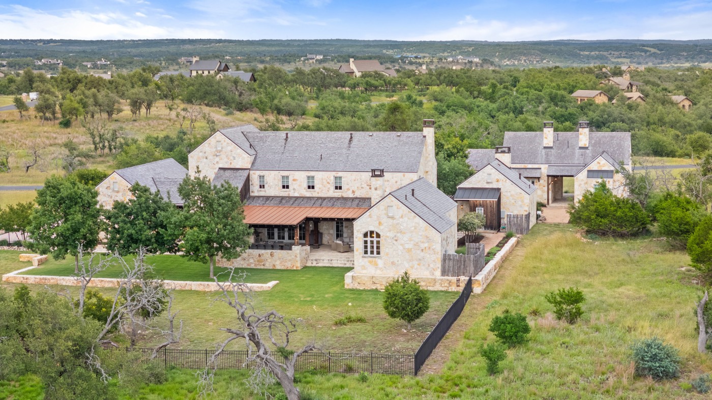 2194 Boot Ranch Cir | Fredericksburg, TX